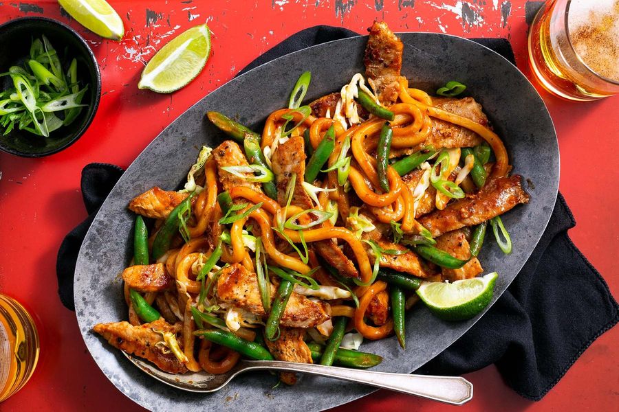 Malaysian Pork Mee Goreng with Udon Noodles and Green Beans | Sun Basket